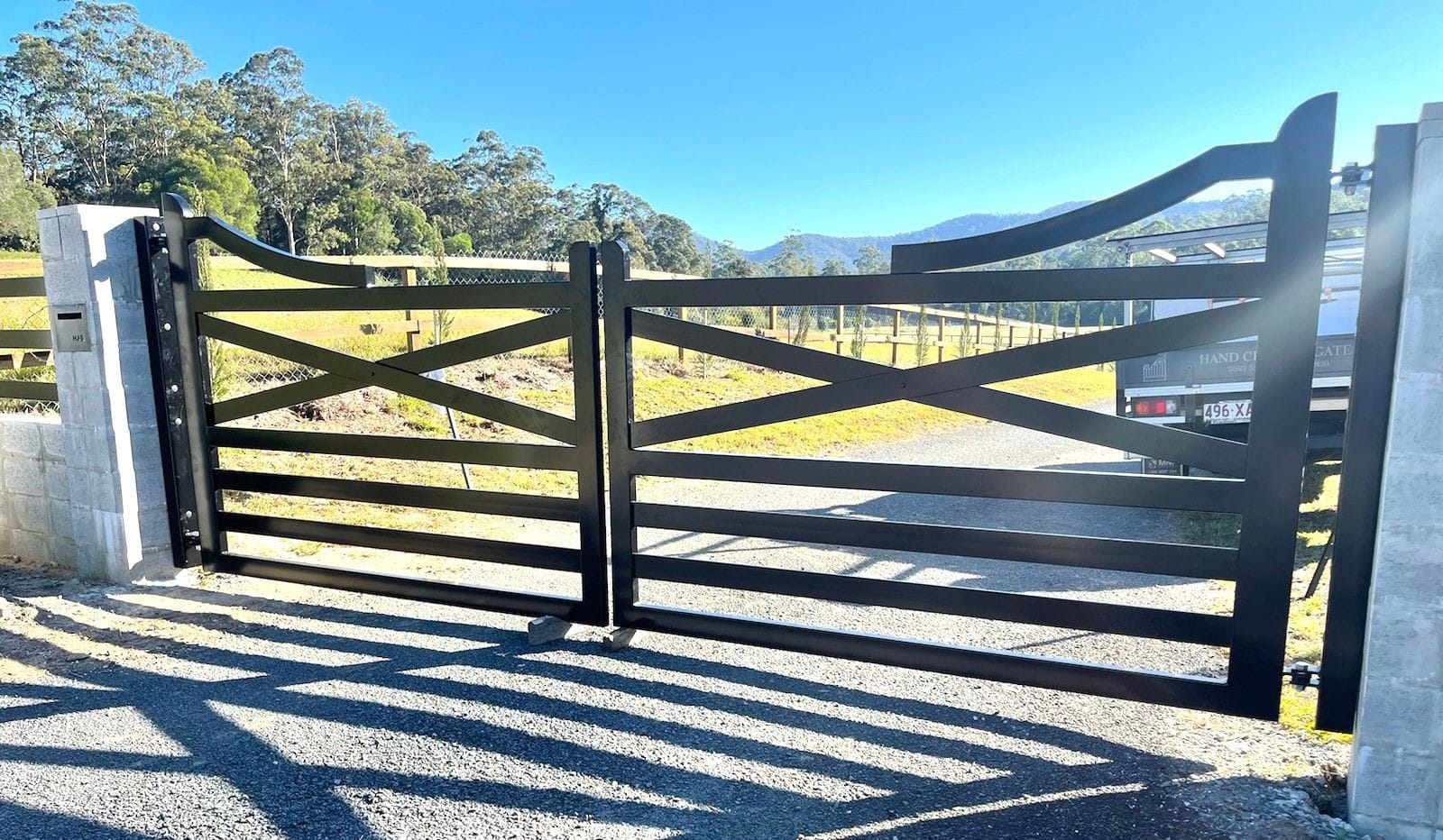 Country & Hamptons Gates