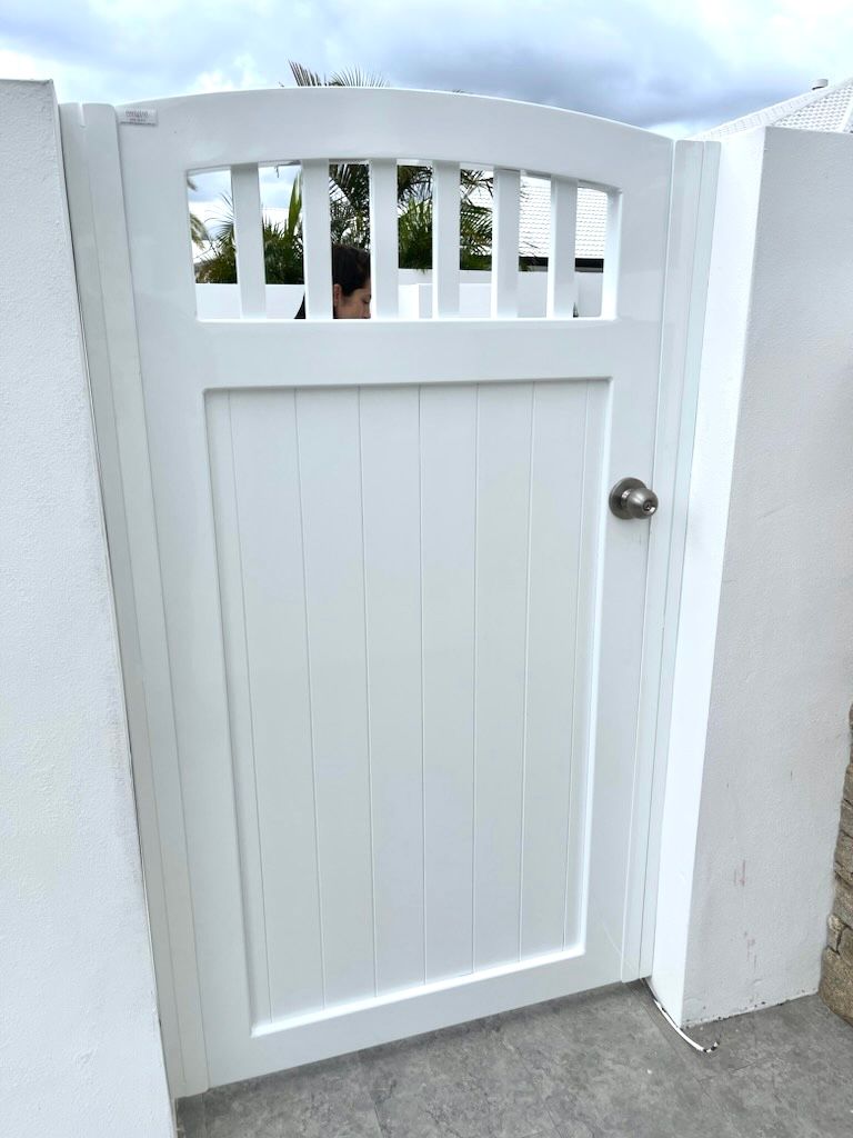 Country & Hamptons Gates